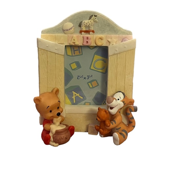 Disney | Accents | Disney Vintage Winnie The Pooh Tigger Picture Frame ...